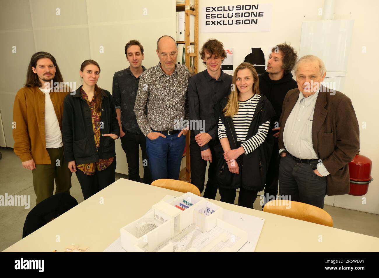 Architektenkollektiv AKT und Hermann Czech, Gestalter des ...