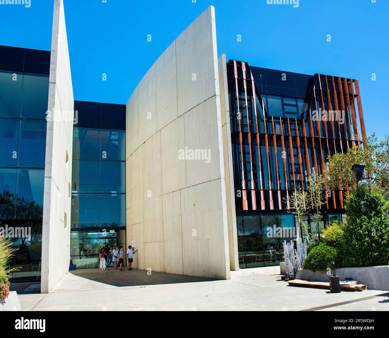 Nan tien institute hi-res stock photography and images - Alamy