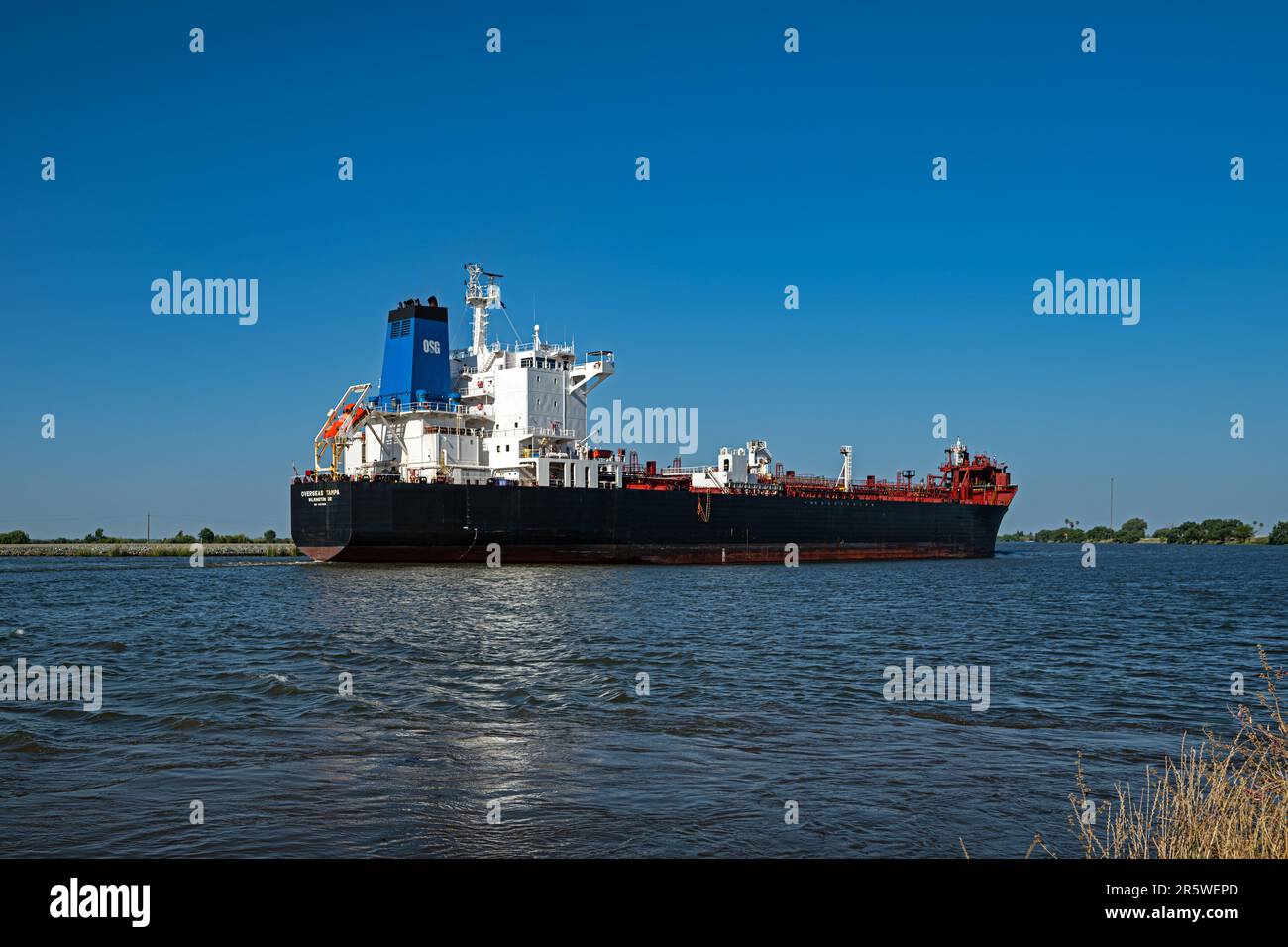 Cargo Ship on the San Joaquin River, California Stock Photo - Alamy