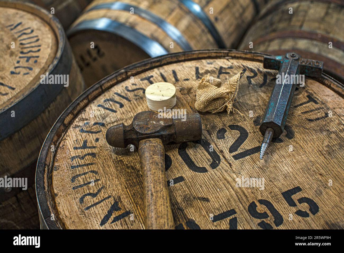 Bung puller hi-res stock photography and images - Alamy