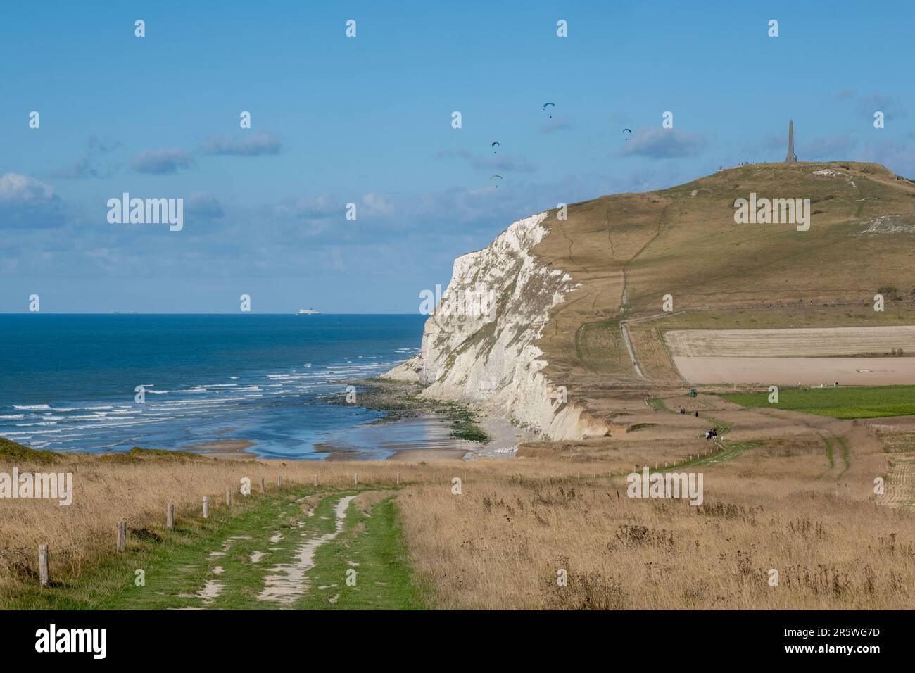 Cap Blanc-Nez cliffs near Calais, France, in summer Stock Photo - Alamy