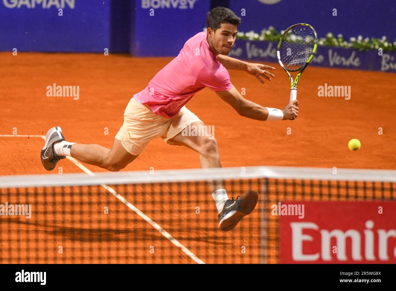 Carlos alcaraz volley hi-res stock photography and images - Alamy