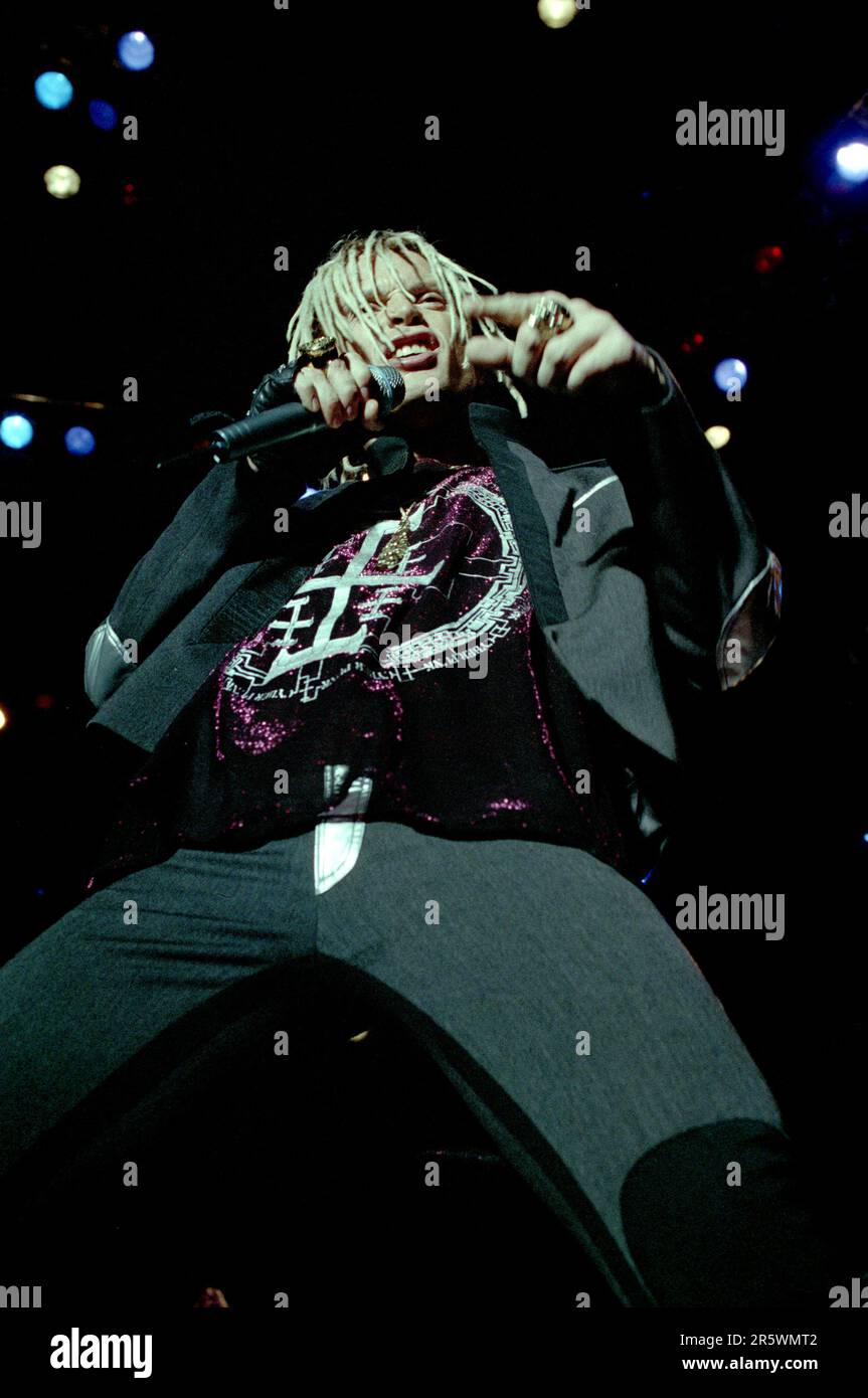 Milan italy 1993-09-07 : Billy Idol live concert at the Forum Assago ...