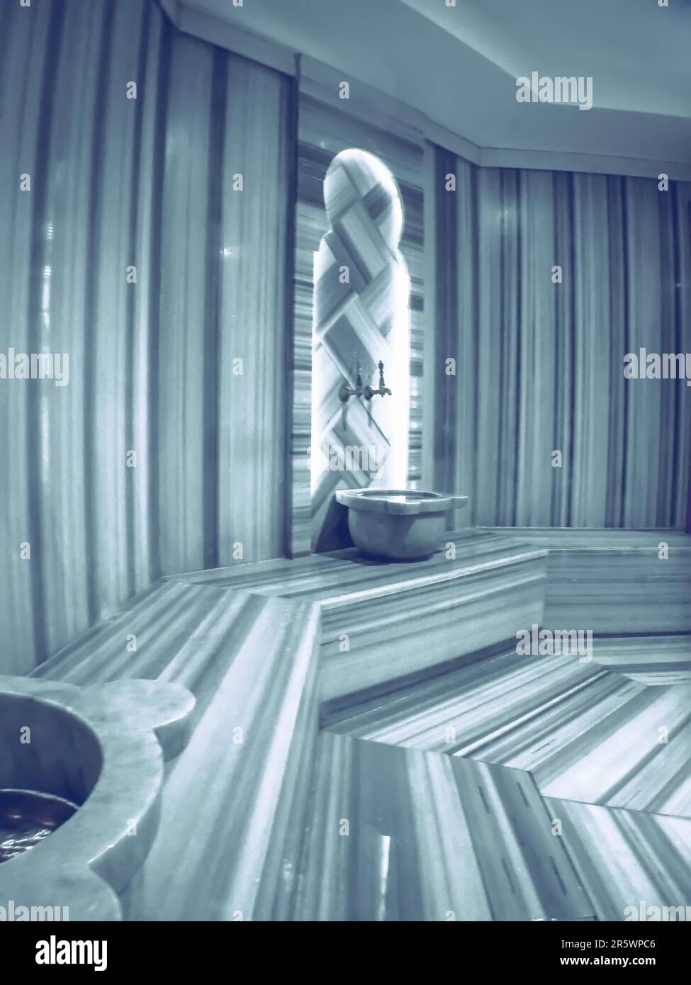 Traditional Turkish Bath and Hamam, marble Turkish bath Stock Photo - Alamy