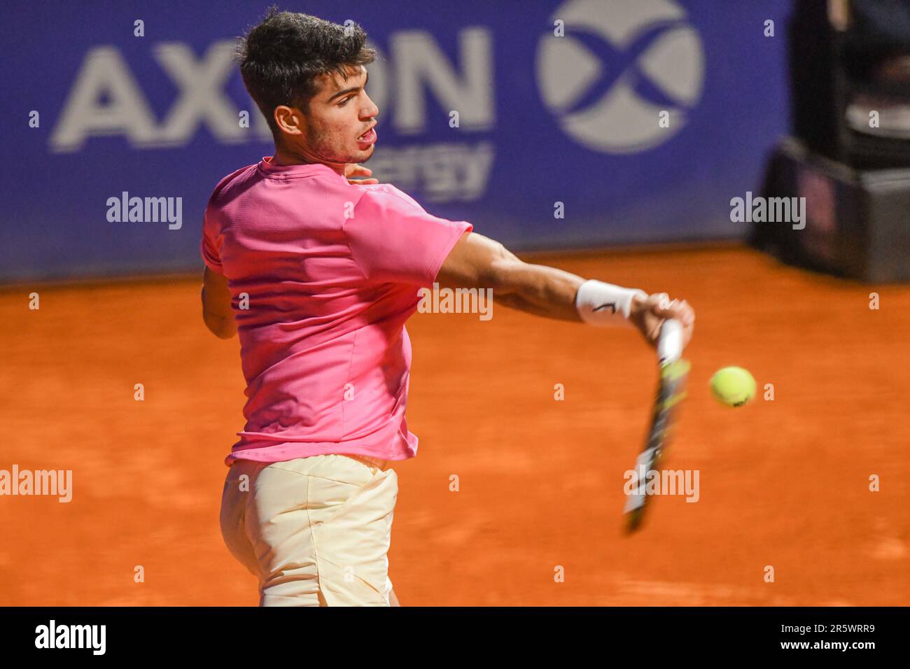 Carlos alcaraz forehand hi-res stock photography and images - Alamy