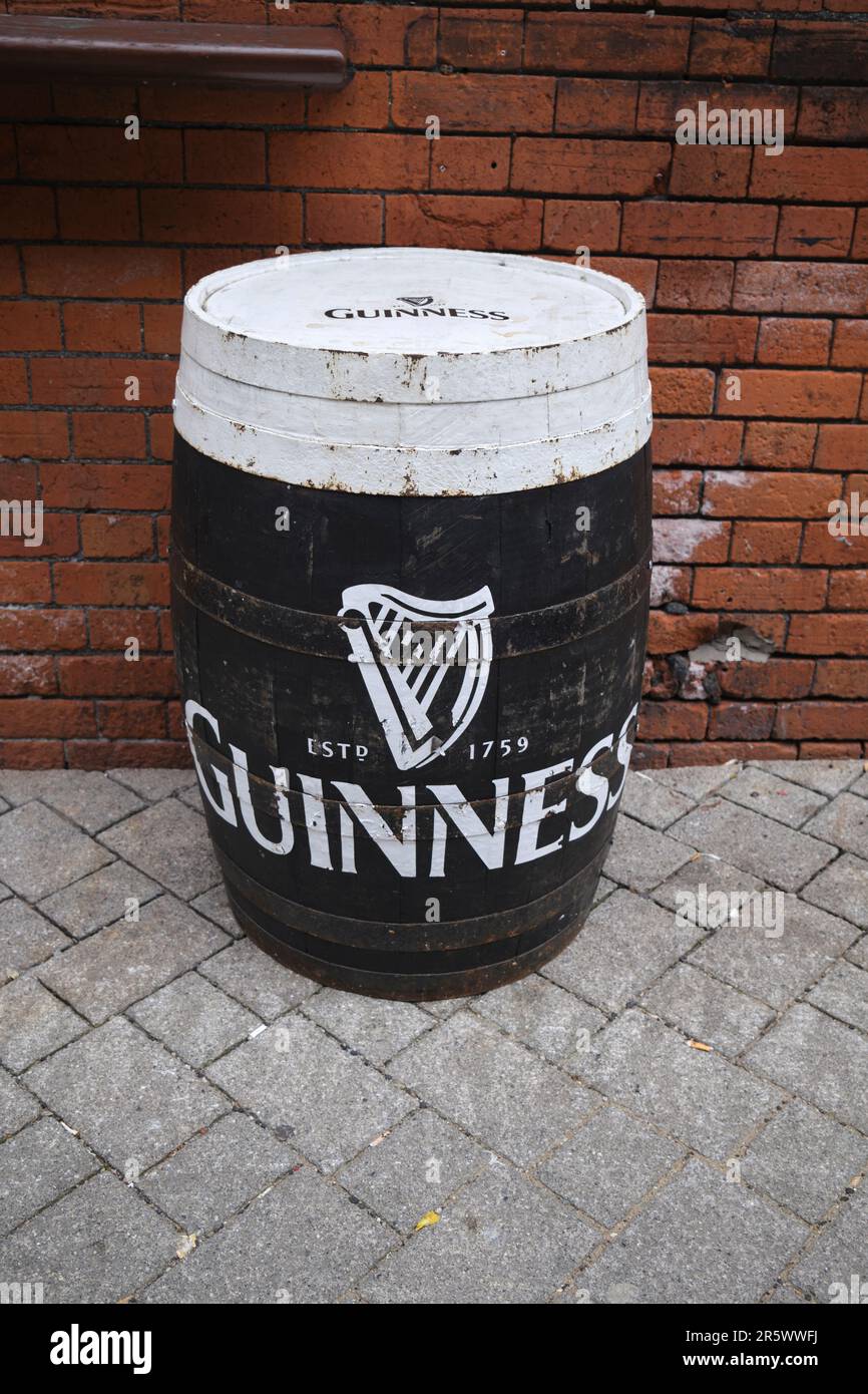 Guinness barrel house hi-res stock photography and images - Alamy