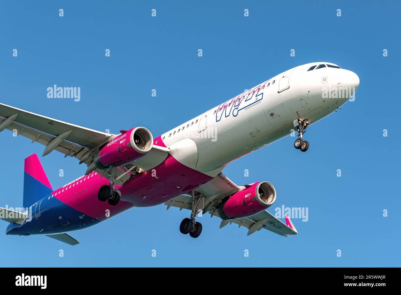 Larnaca, Cyprus - September 10, 2022: Airbus A321-231 of Wizz Air ...