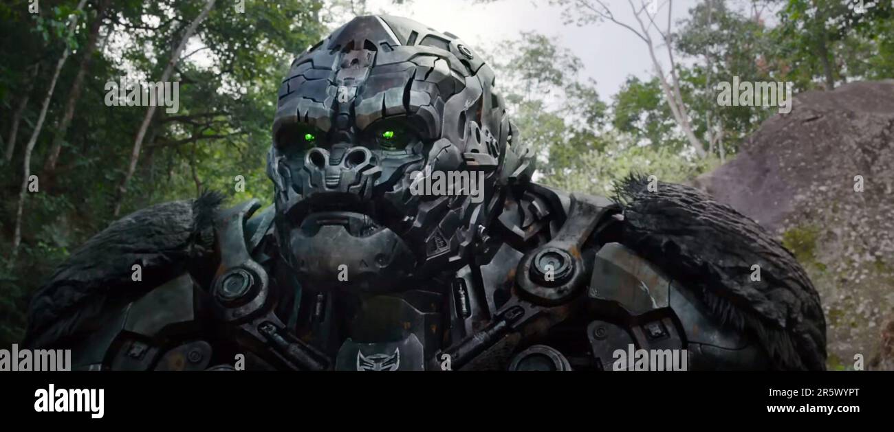 TRANSFORMERS: RISE OF THE BEASTS, Optimus Primal (voice: Ron Perlman ...