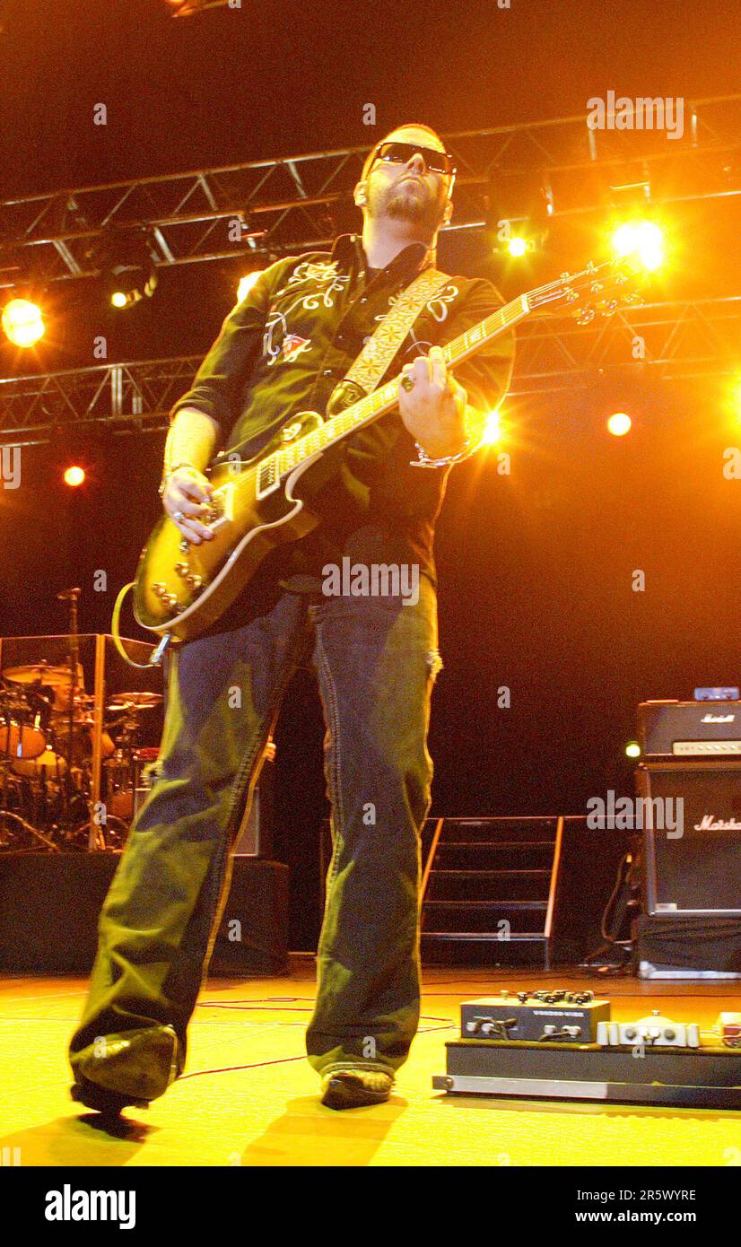 Live band member onstage in Australia at Live’s Sydney Entertainment ...