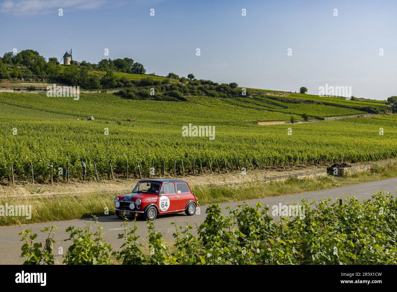 Innocenti mille hi-res stock photography and images - Alamy