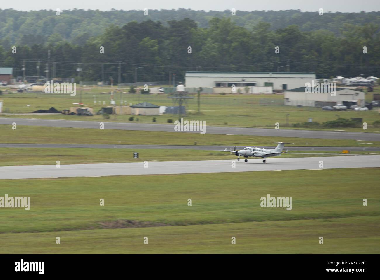 U.S. Marines with Headquarters and Headquarters Squadron (H&HS), Marine ...