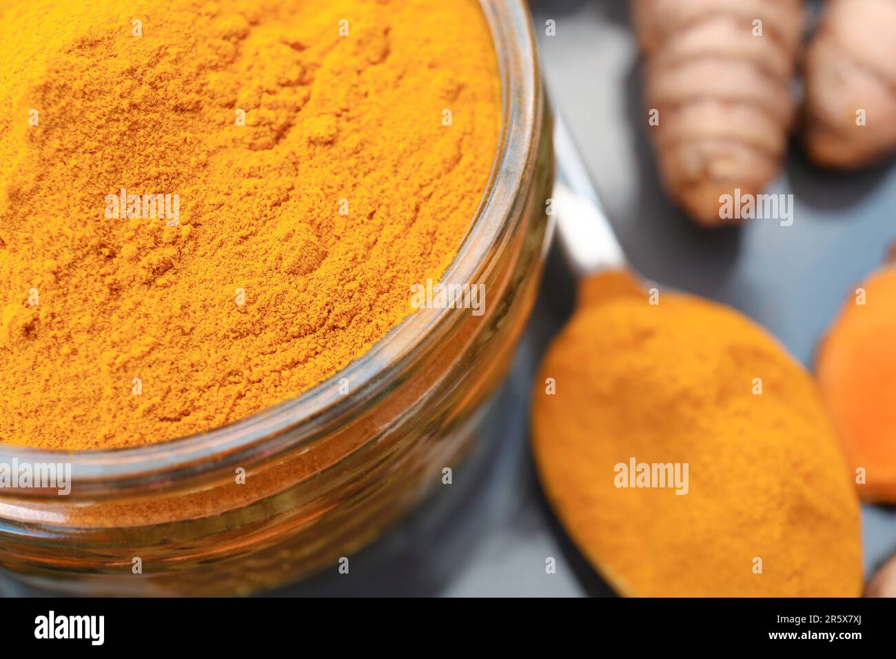 Jar of turmeric powder hi-res stock photography and images - Alamy