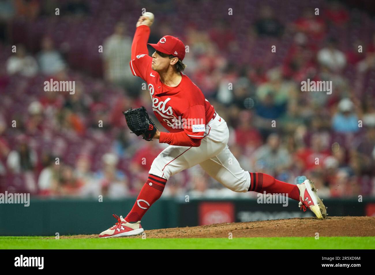 Cincinnati Reds' Lucas Sims throws during the seventh inning of a ...