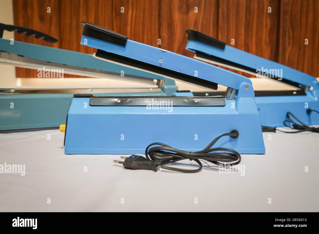 Compact plastic sealer hi-res stock photography and images - Alamy