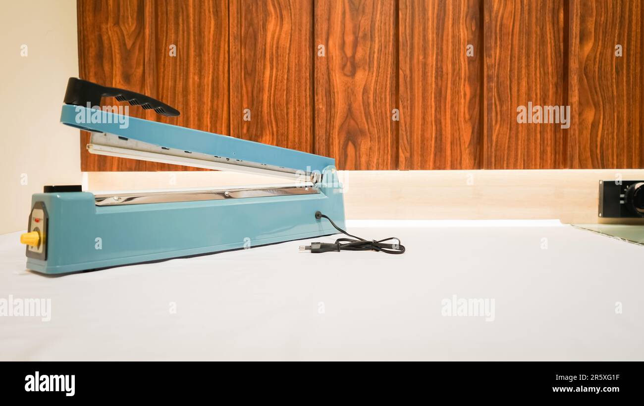 A plastic sealer is a small and handy tool designed to seal plastic ...