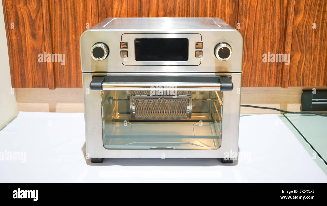 Electric Rotisserie Chicken Oven Grill Machine is a powerful and ...