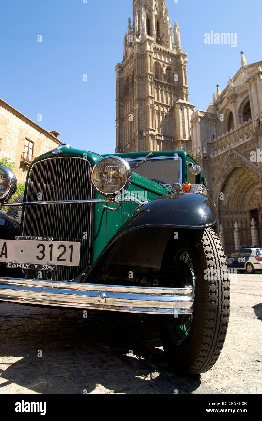 Classic car in spain Stock Photo - Alamy