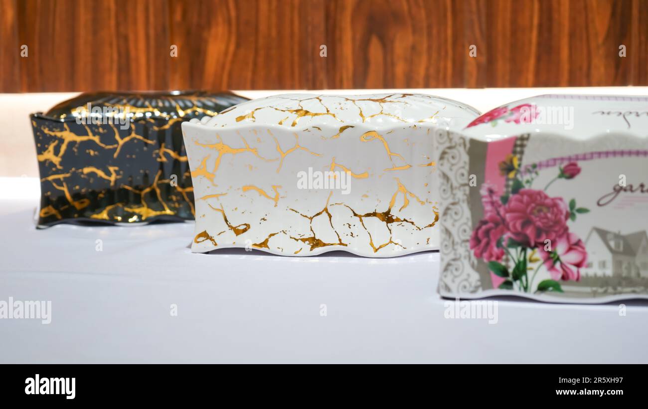These ceramic tissue holders come in a variety of beautiful patterns to ...