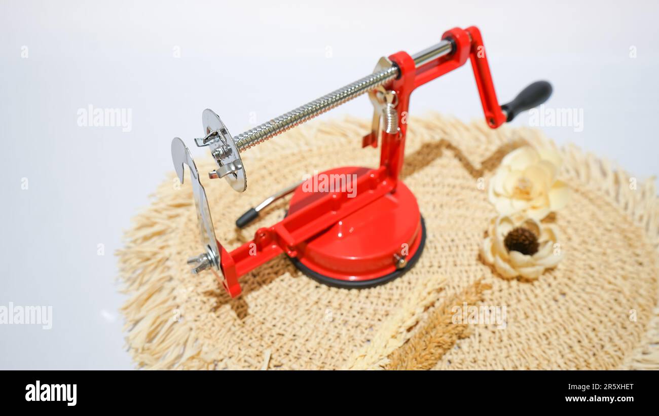 Curly fry cutter hi-res stock photography and images - Alamy