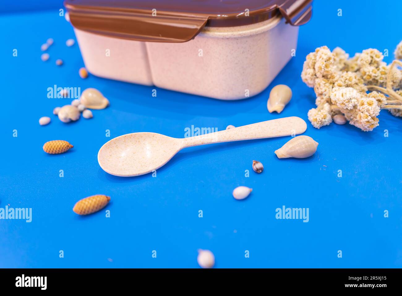 The White Lunch Box with Brown Lid and Three Compartments is a stylish ...