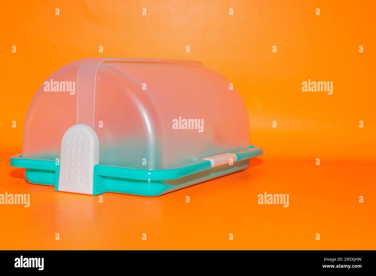 The Rectangular Cake Container with Teal Lid is the perfect storage ...