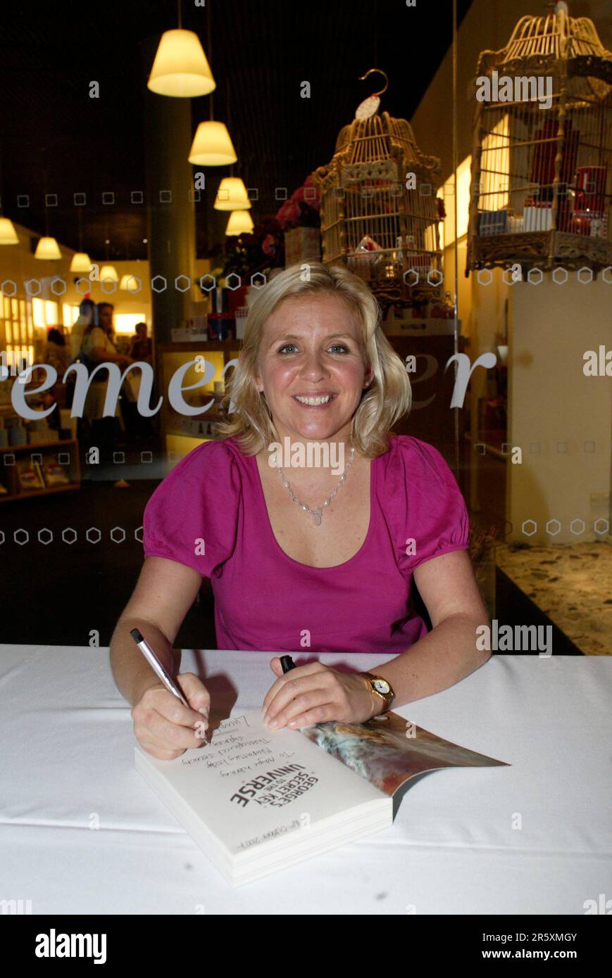 Lucy Hawking, daughter of physicist and astronomer Stephen Hawking ...