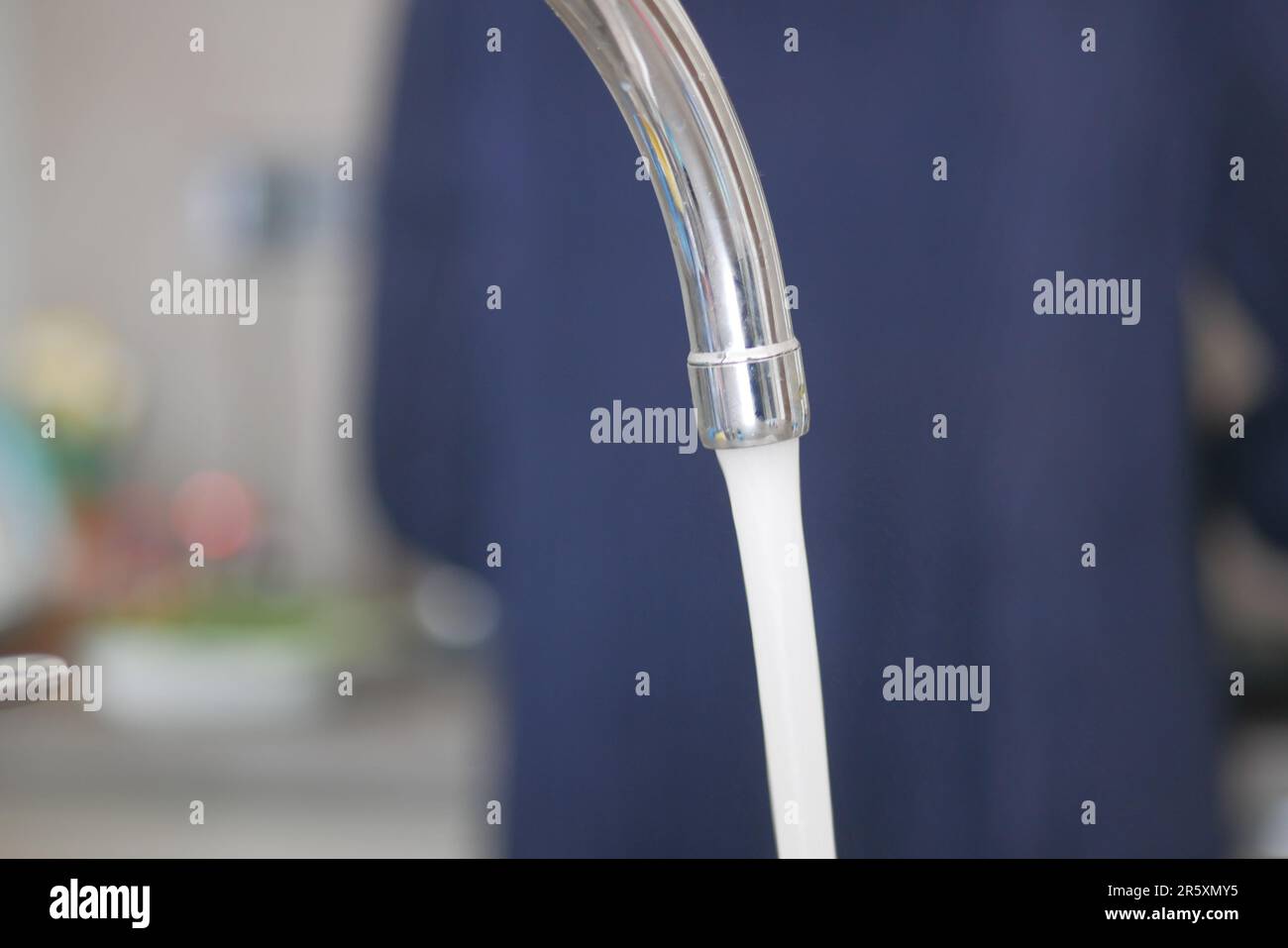 Water dripping from kitchen sink hi-res stock photography and images ...