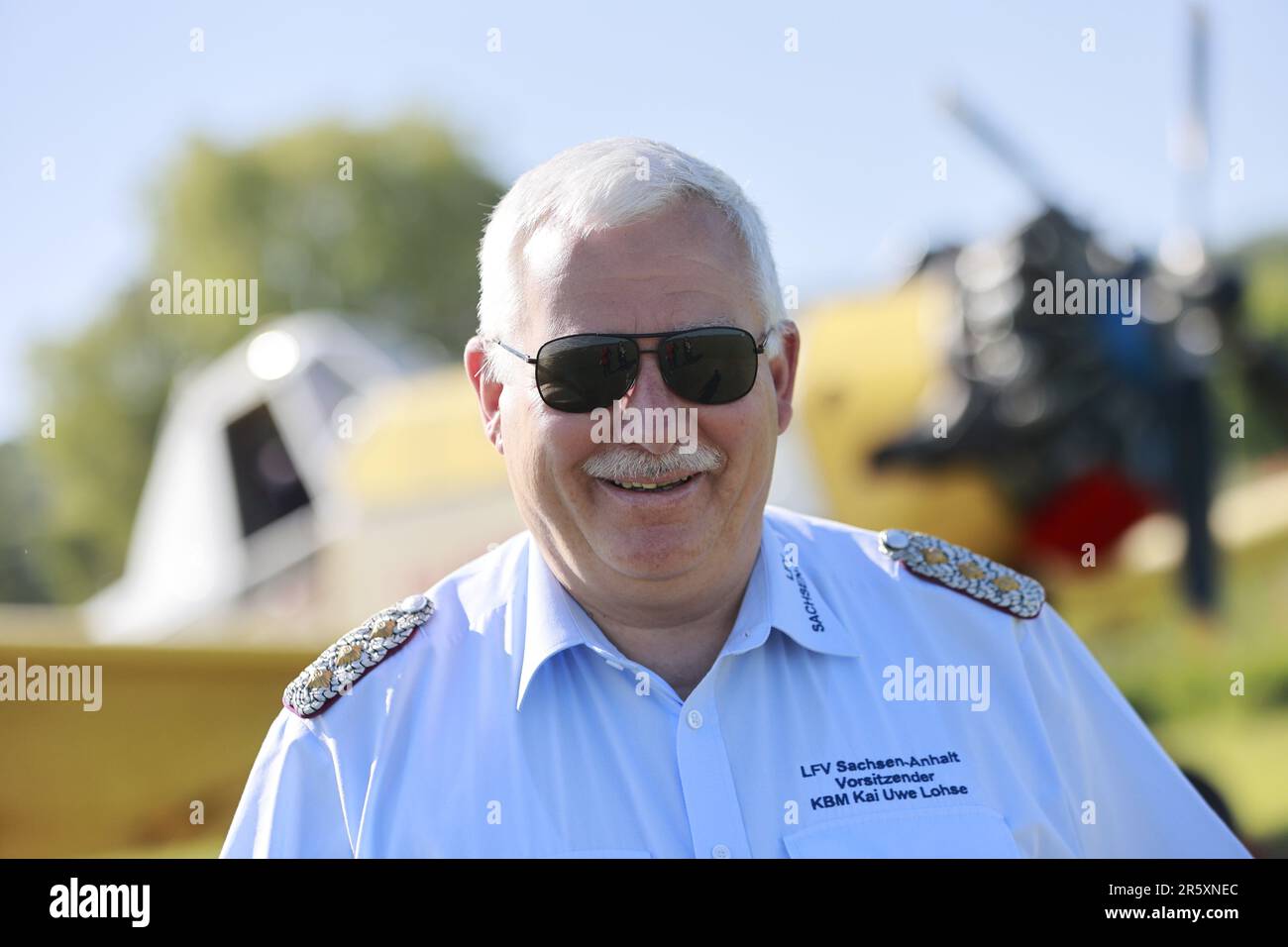 Ballenstedt, Germany. 31st May, 2023. District Fire Chief Kai-Uwe Lohse ...