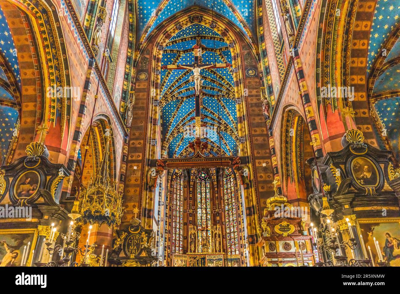 Altar Crucifix Croww Ceiling Triptych St Mary's Basilica Church Krakow ...
