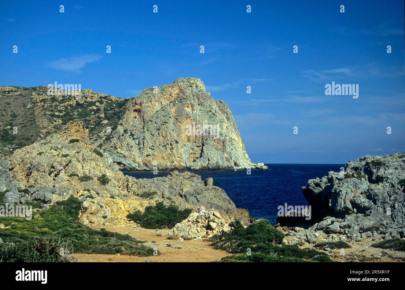 Coastal bay near settlement hi-res stock photography and images - Alamy