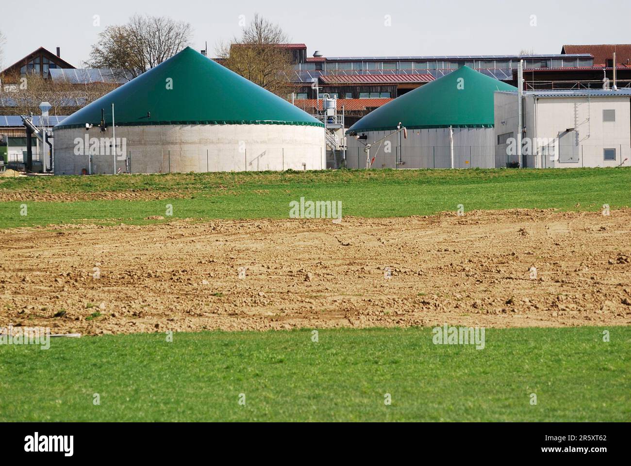 Biomass renewable energy source hi-res stock photography and images - Alamy