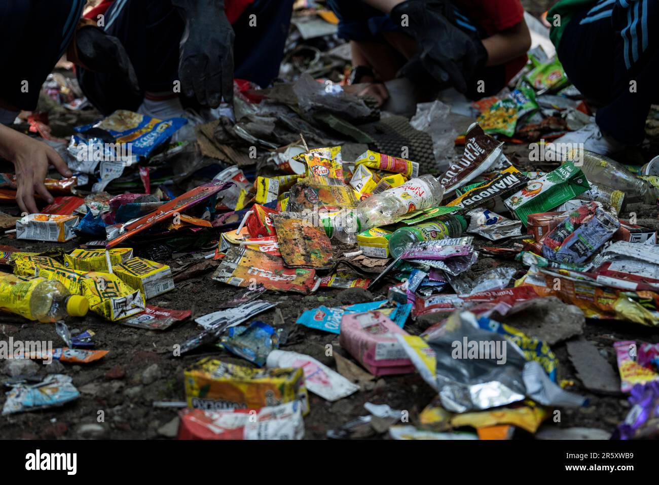 GANGTOK, INDIA, MAY 29: Students collects trash during The Himalayan ...