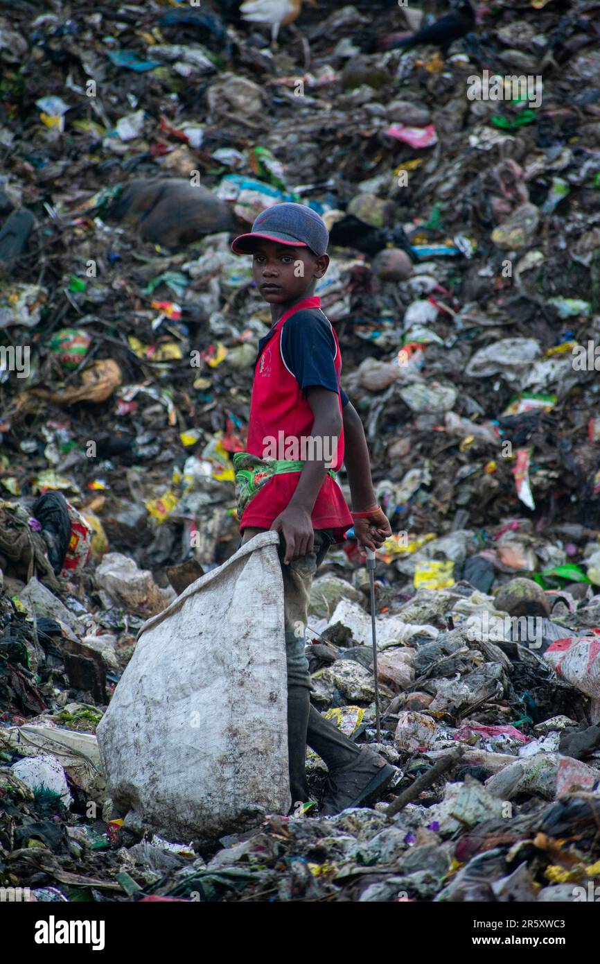 Indian ragpicker hi-res stock photography and images - Alamy