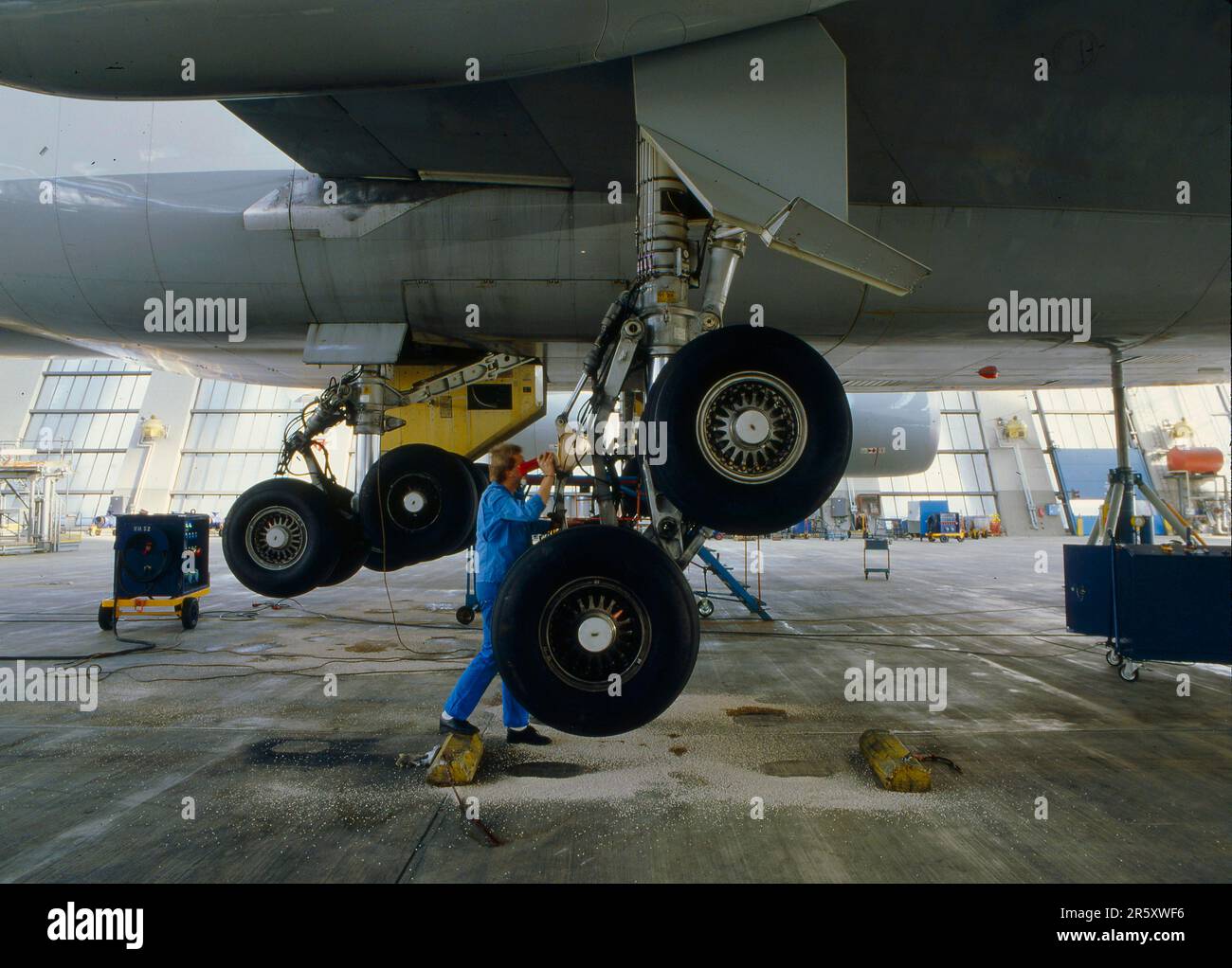 Inspection of a B 747 landing gear, Lufthansa, Frankfurt Stock Photo ...