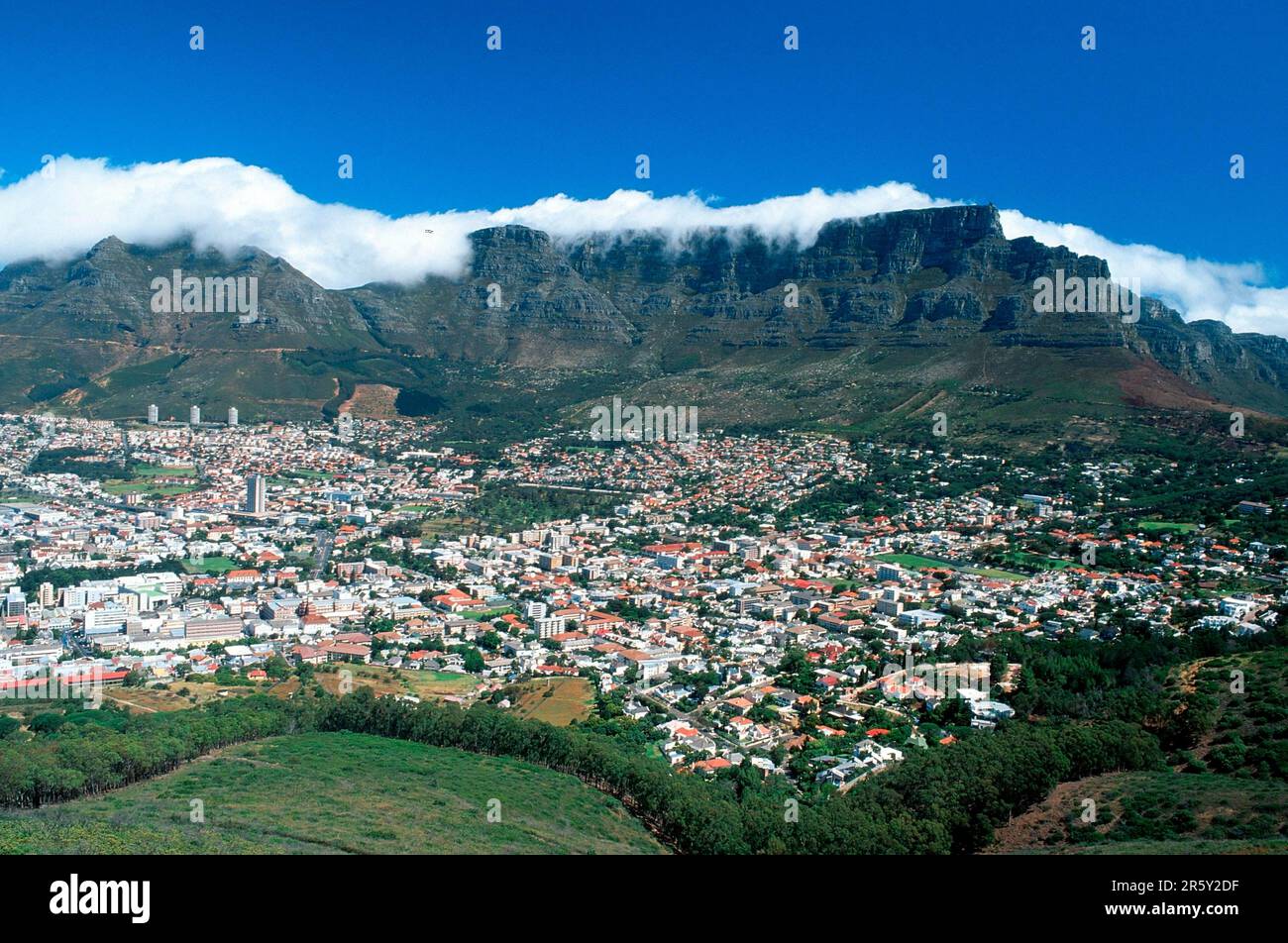 View on Capetown in December, South Africa, View of Cape Town with ...