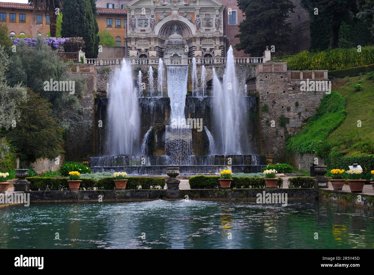 Tivoli garden rome hi-res stock photography and images - Alamy