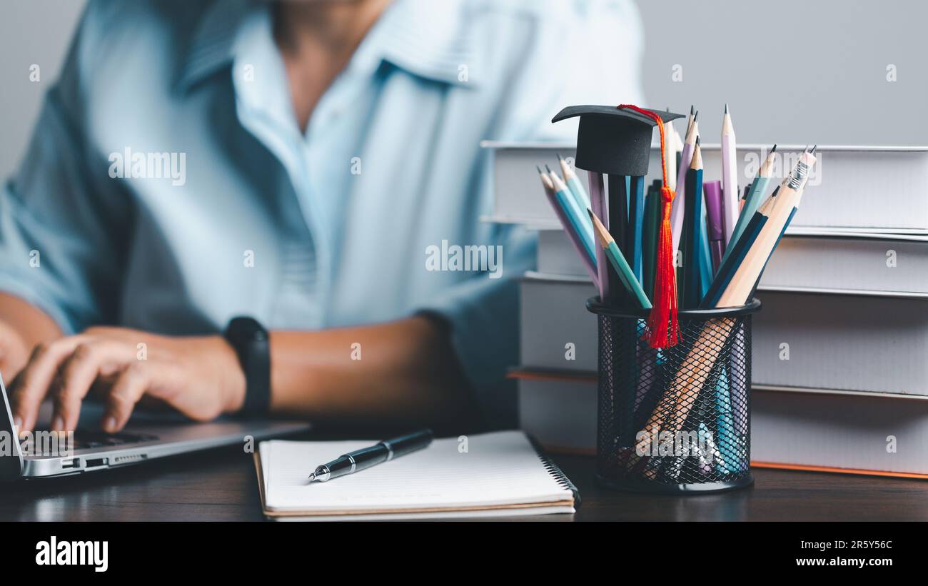 Education concept. Close up of female student make notes hand typing in ...