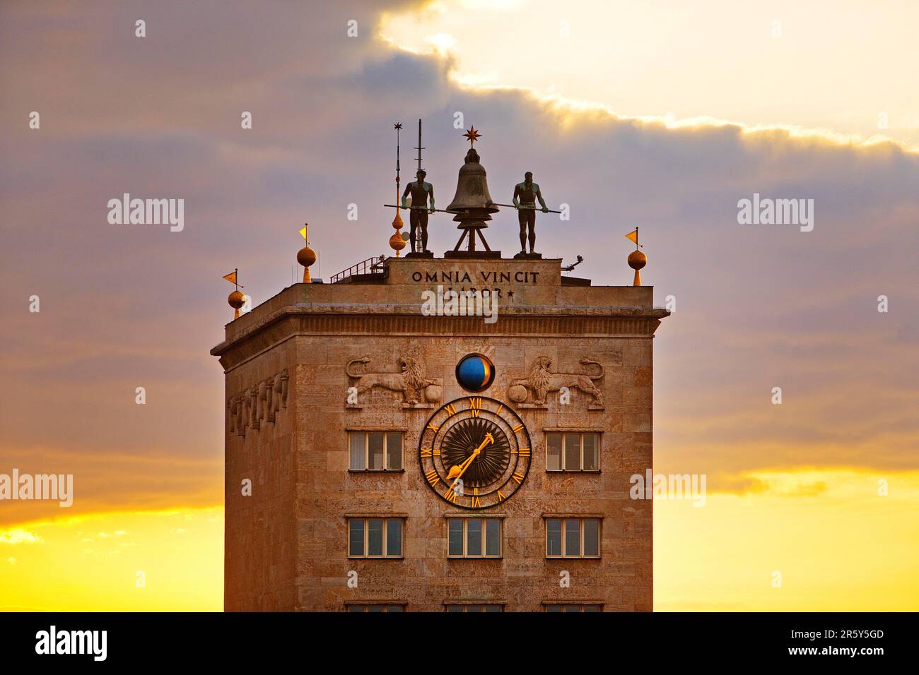 Clock tower, tower clock and striking mechanism with bell men ...
