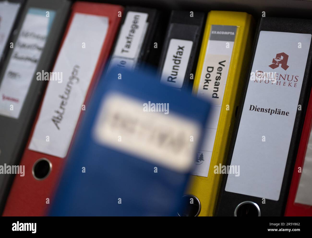 Pharmacy logistics hi-res stock photography and images - Alamy