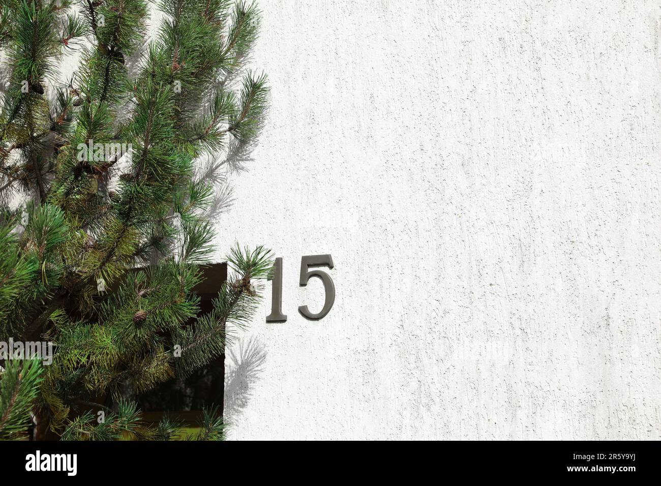 House number 15 hi-res stock photography and images - Alamy