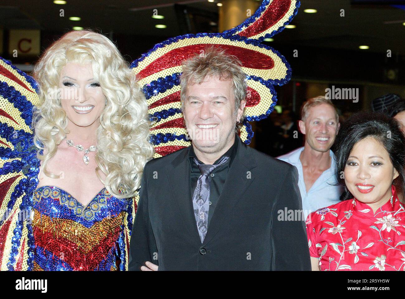 Australian rocker Jimmy Barnes with wife Jane Barnes and a drag ...