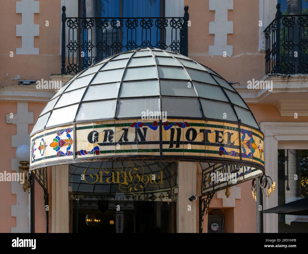 Stained glass canopy entrance to Gran Hotel, Merida, Yucatan State ...