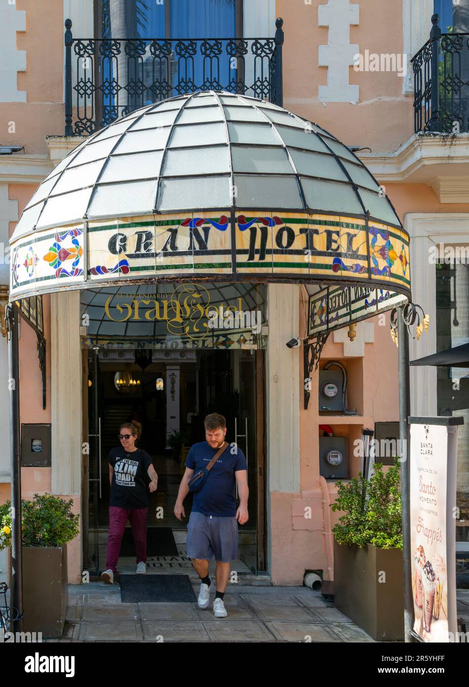 Stained glass canopy entrance to Gran Hotel, Merida, Yucatan State ...