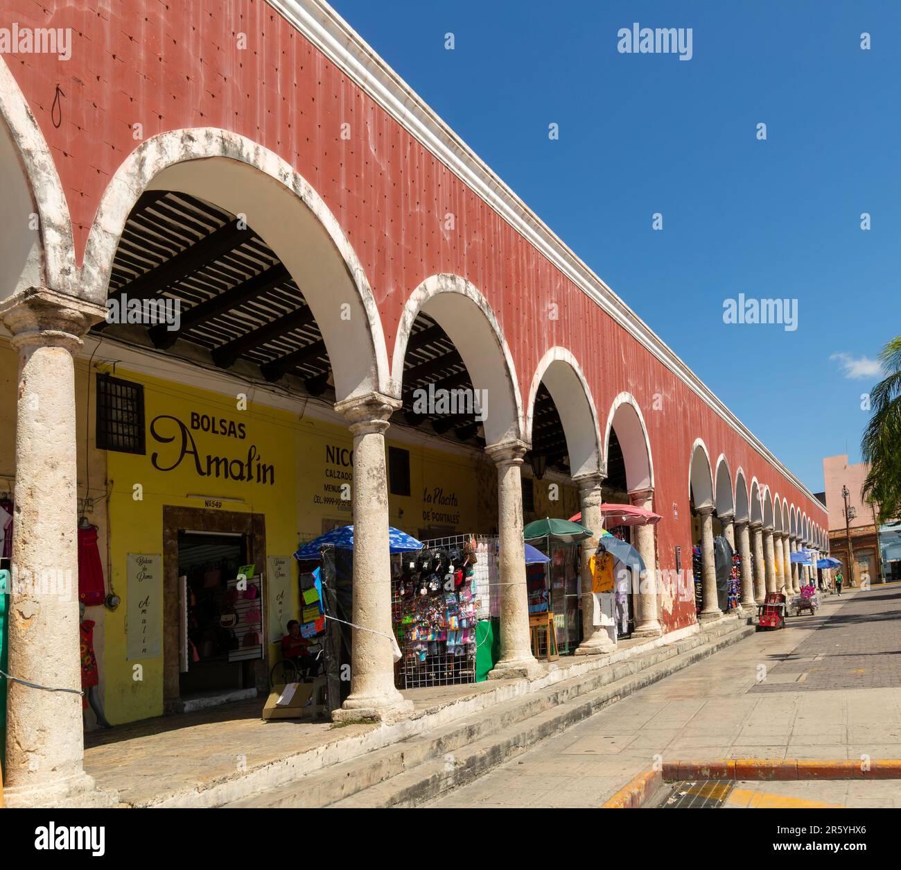 Portal De Granos market, colonnaded shopping arcade built 1783, Merida ...