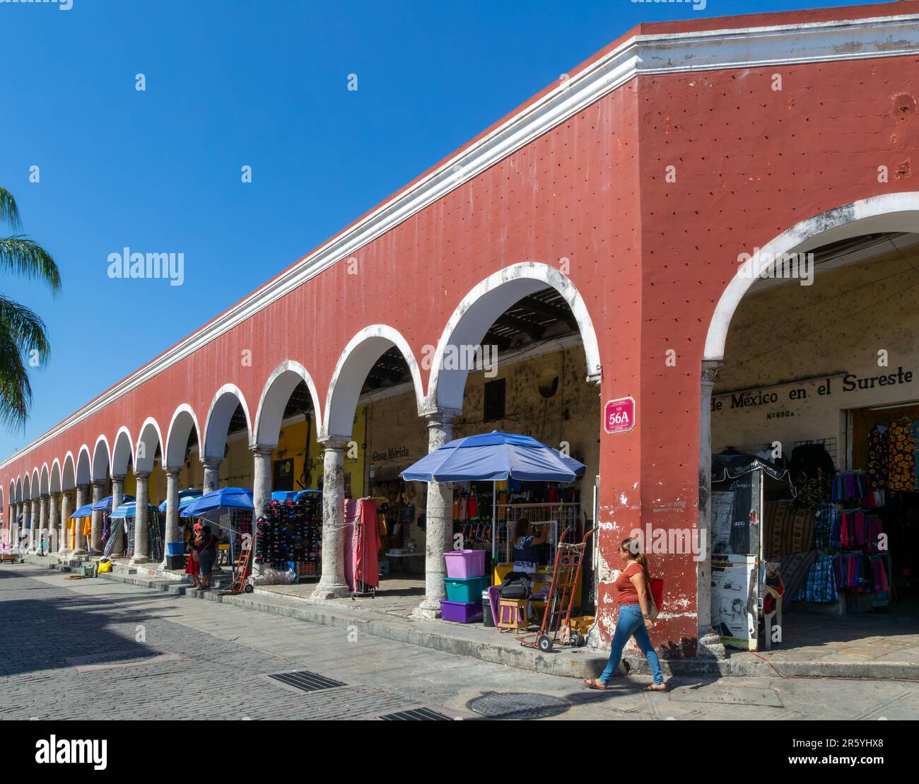 Portal De Granos market, colonnaded shopping arcade built 1783, Merida ...