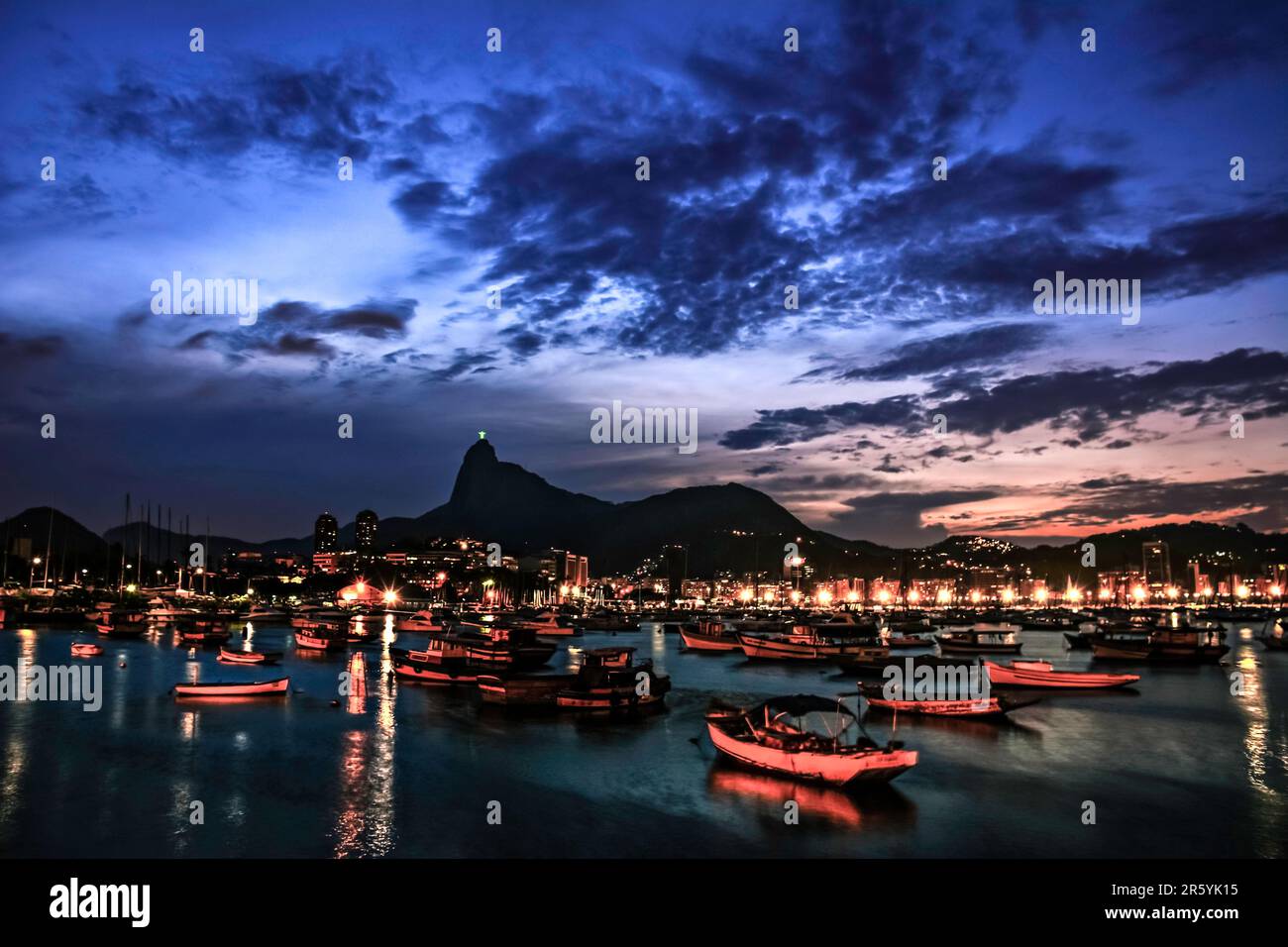 The Beautiful View from Mureta da Urca at Dusk - Long Exposure in Rio ...