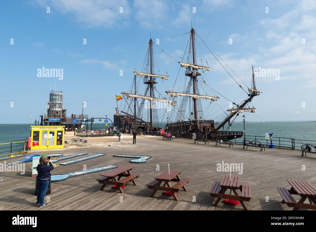 Replica 17th century Spanish galleon at Southend Pier, Southend on Sea ...