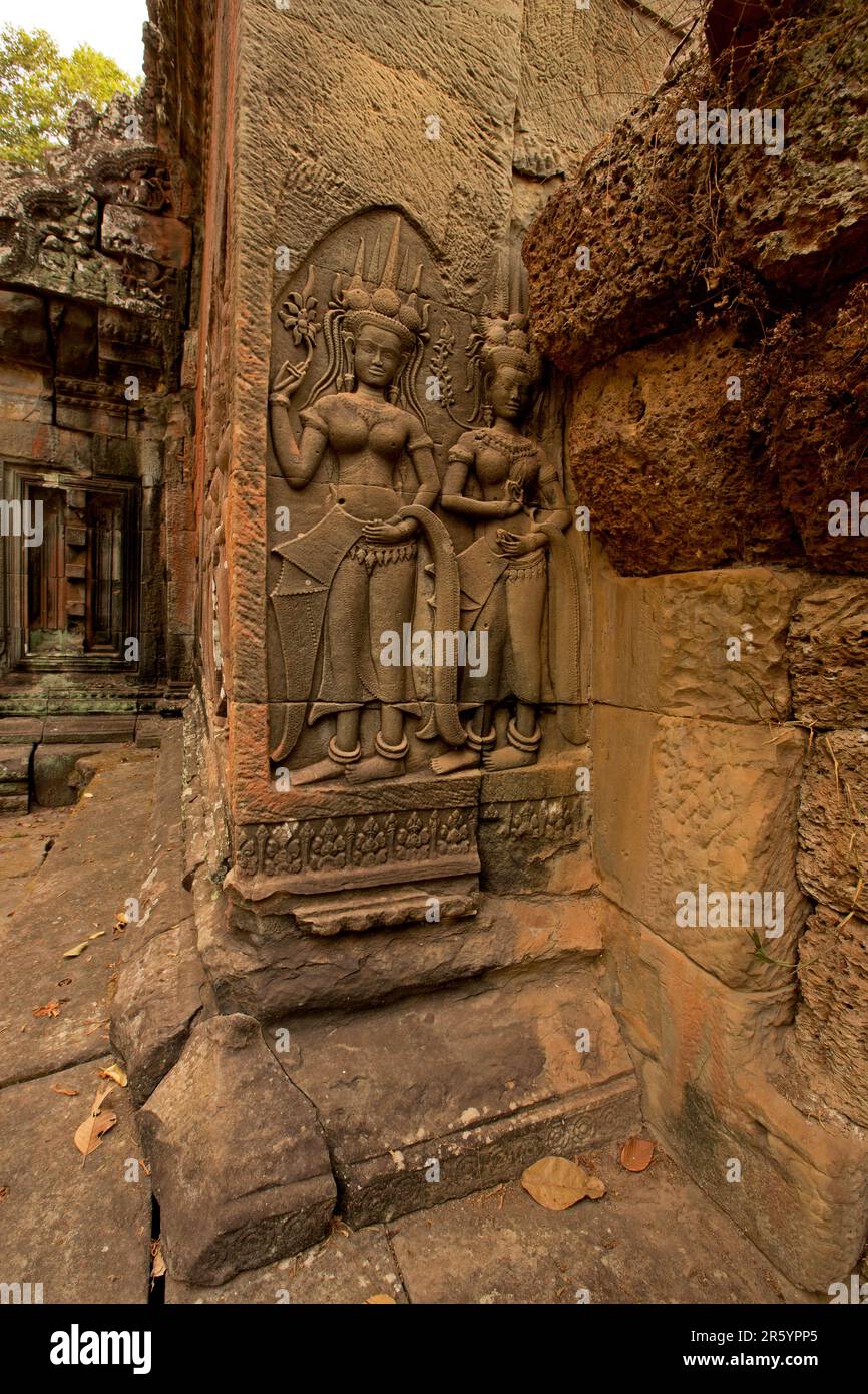 The world wonder Angkor Wat Temple complex is considered to be the ...