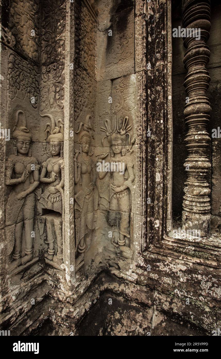 The world wonder Angkor Wat Temple complex is considered to be the ...