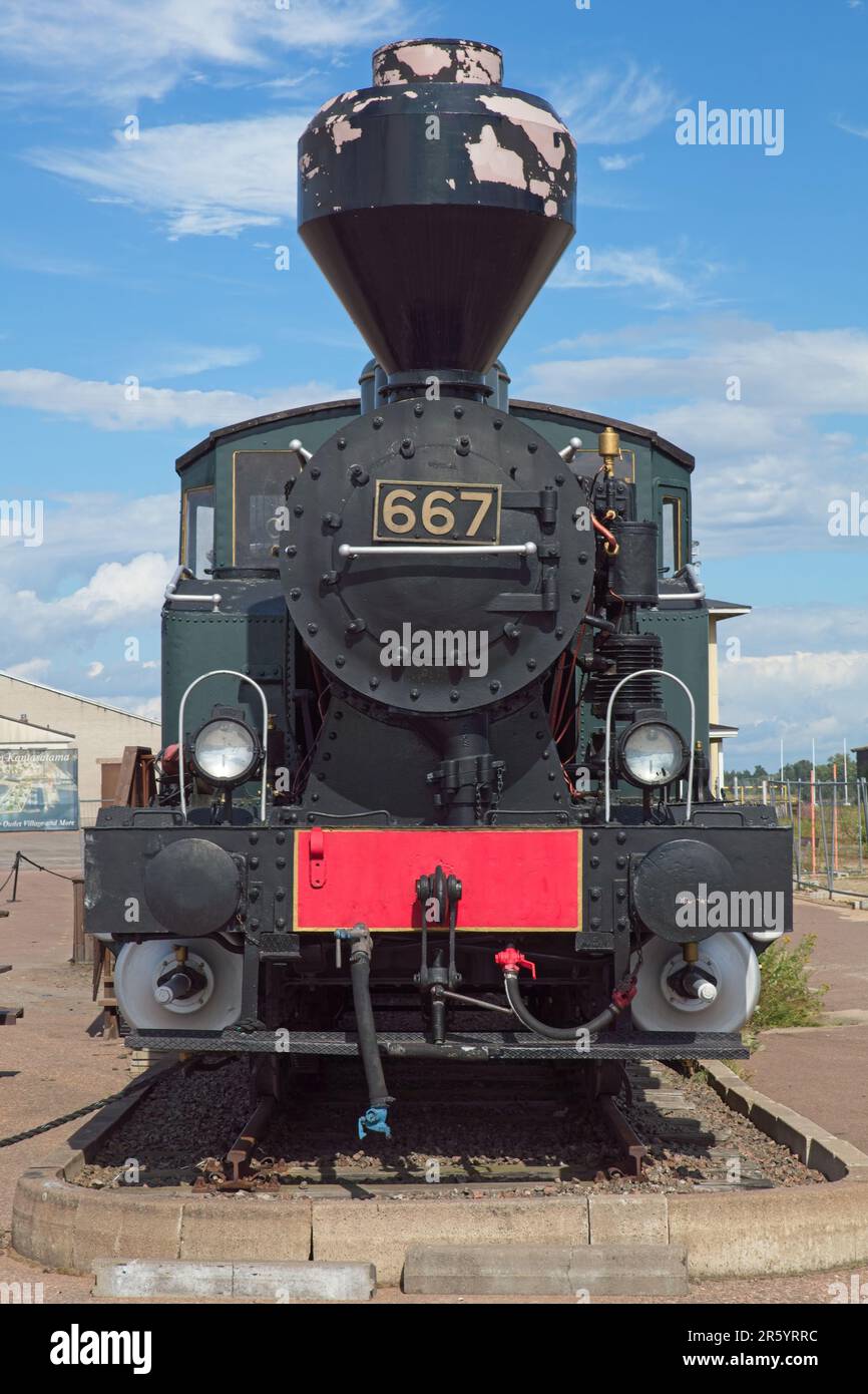 Front view of an old steam locomotive Stock Photo - Alamy